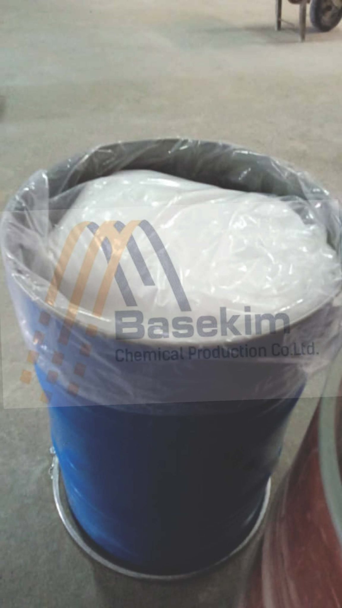 Sodium methoxide white powder